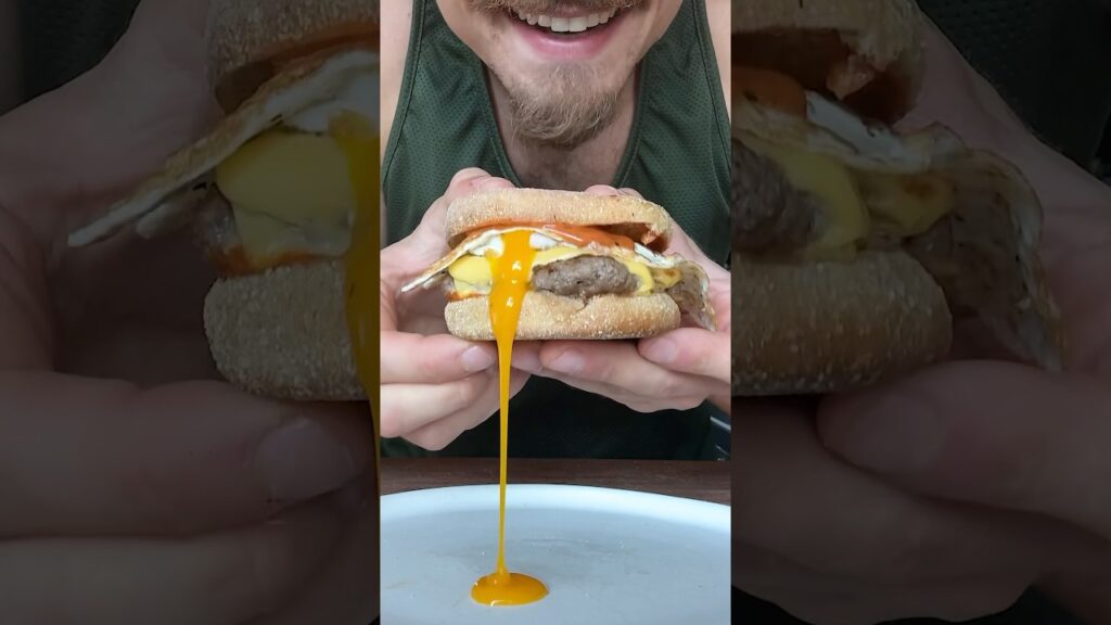 400 Calorie Breakfast Sandwich (35g Protein) – Healthuureviews